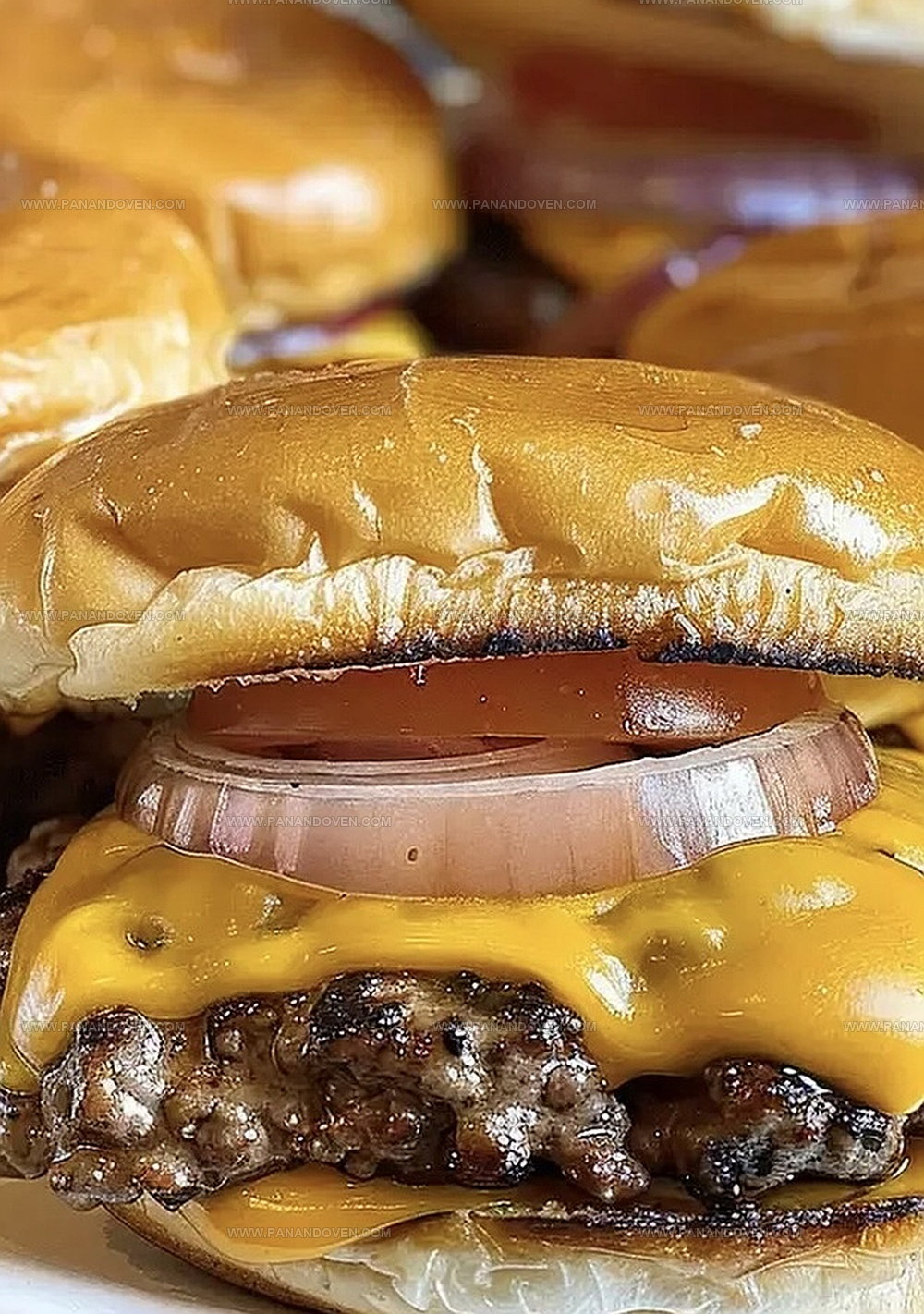 Easy Oklahoma Smash Burgers Recipe That Sizzles With Flavor - Pan And Oven